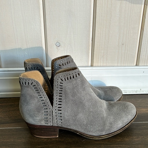 Lucky Brand | Shoes | Lucky Brand Bustina Gray Suede Leather Laser Cut ...